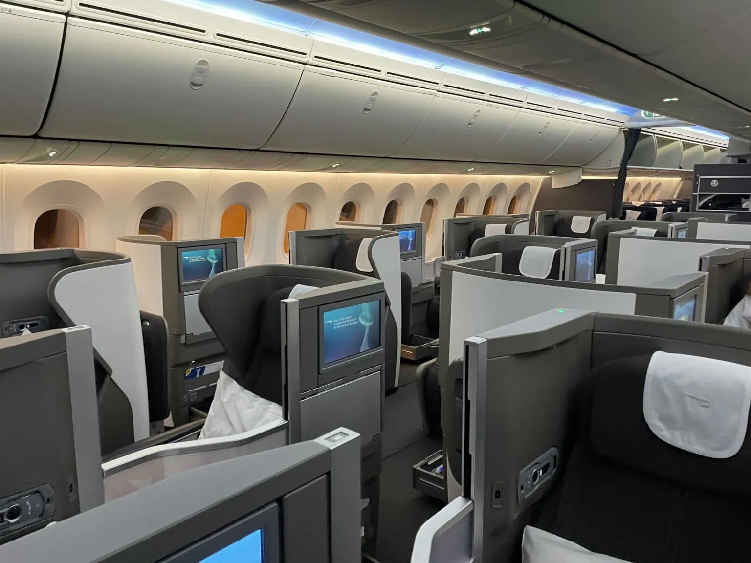 Review: British Airways 787 Premium Economy (YUL-LHR) - The Alviator