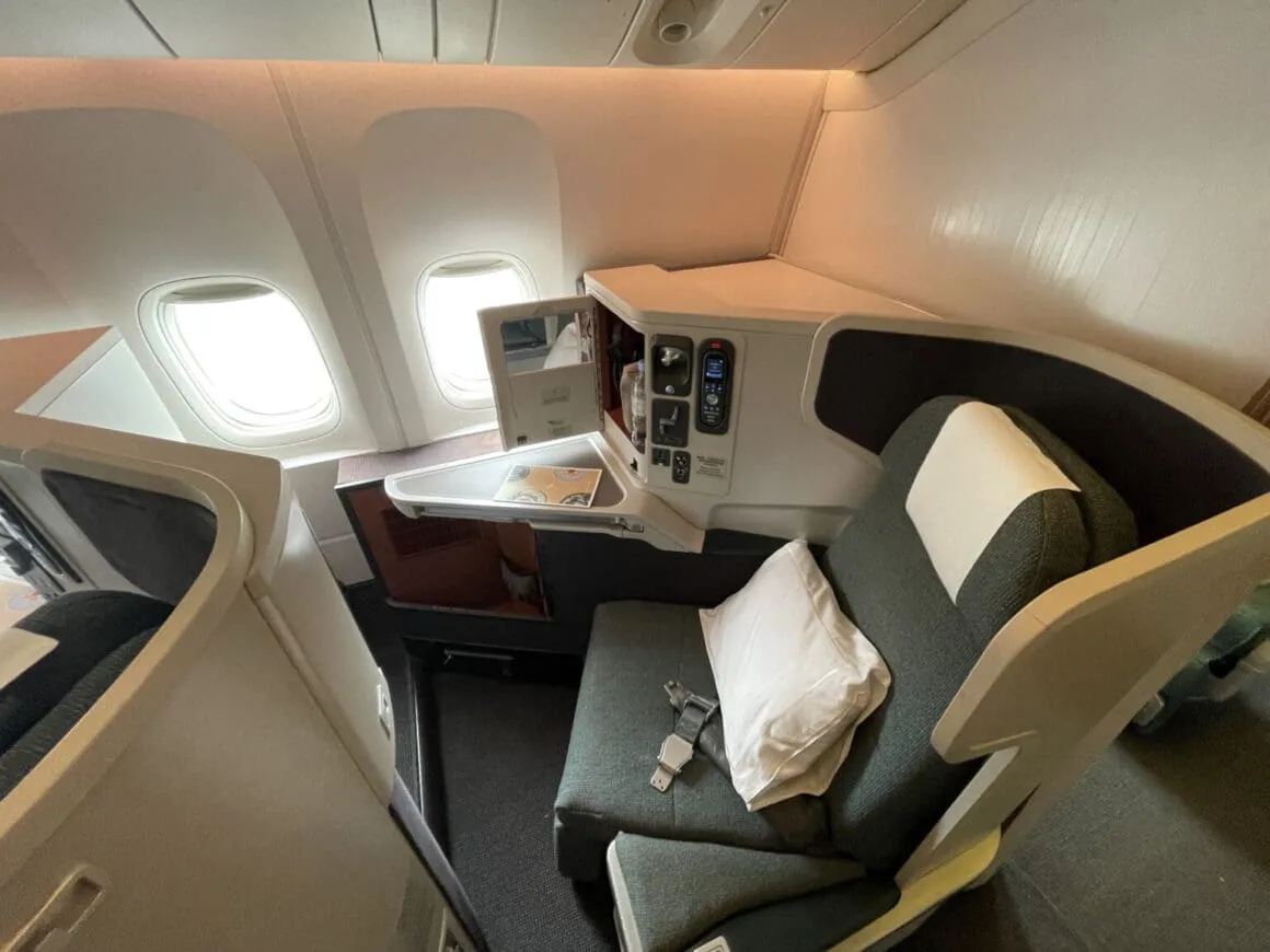 T'Way Air's Intriguing "Business Premium" Product: The World's Best ...