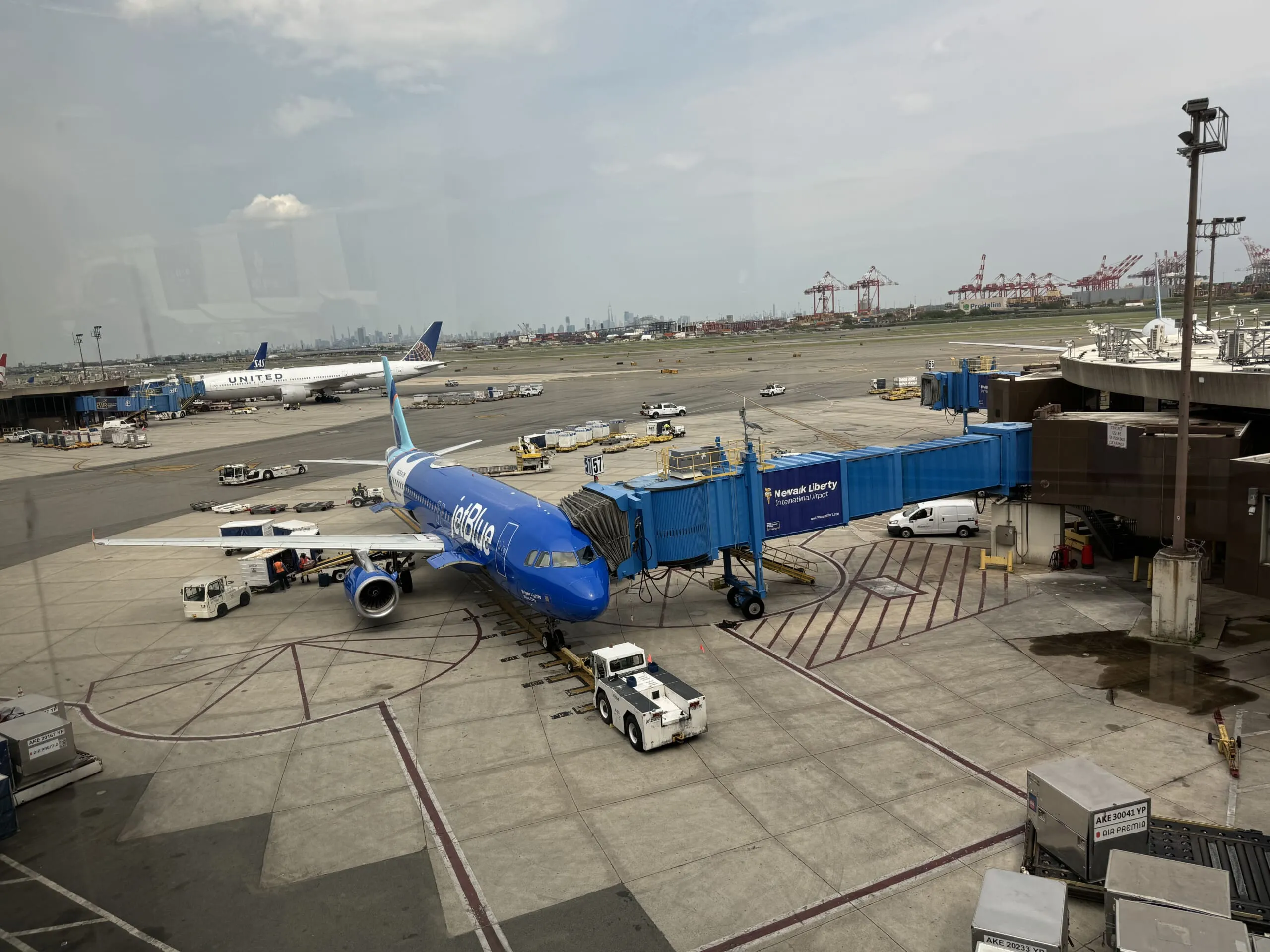 FlyFi Not Working? How To Connect To JetBlue WiFi With Your iPhone ...