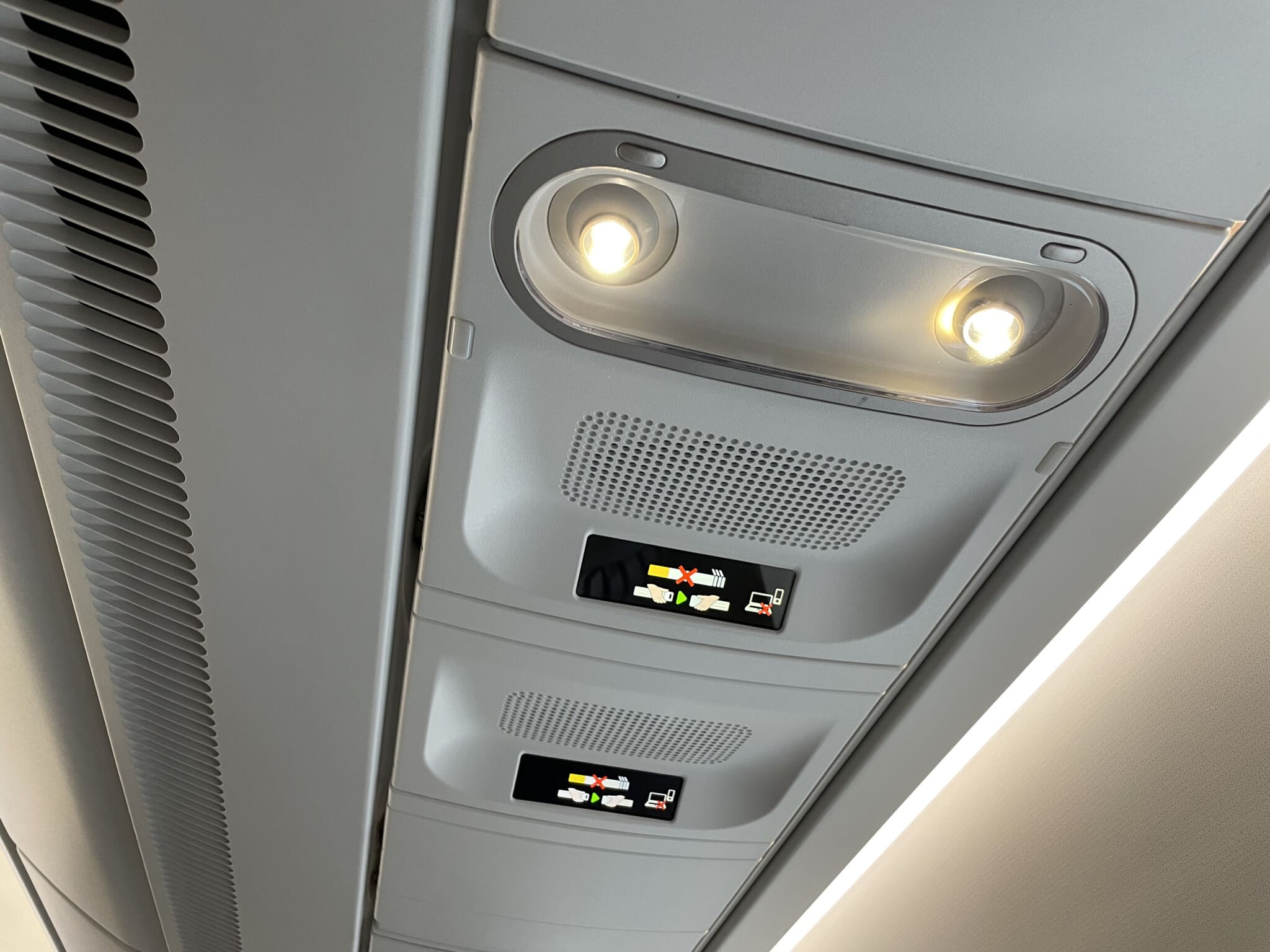 Review: Finnair's New No-Recline A350 Business Class (HEL-LHR) - The ...