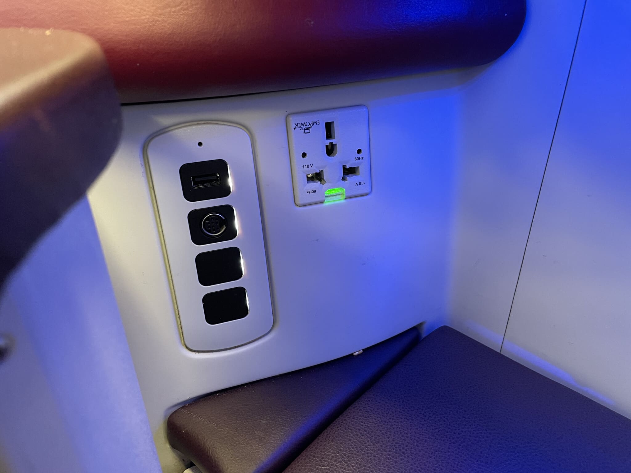 Review: Qatar Airways A380 Business Class (LHR-DOH) - The Alviator