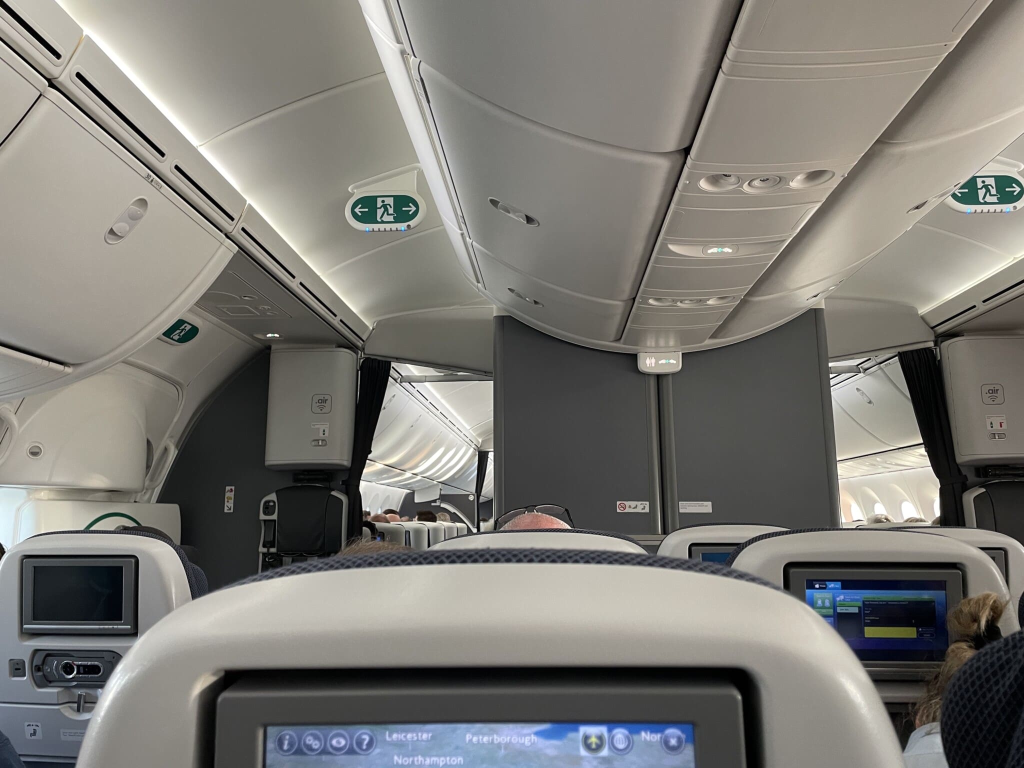 Review: British Airways 787 Economy Class (LHR-YUL) - The Alviator