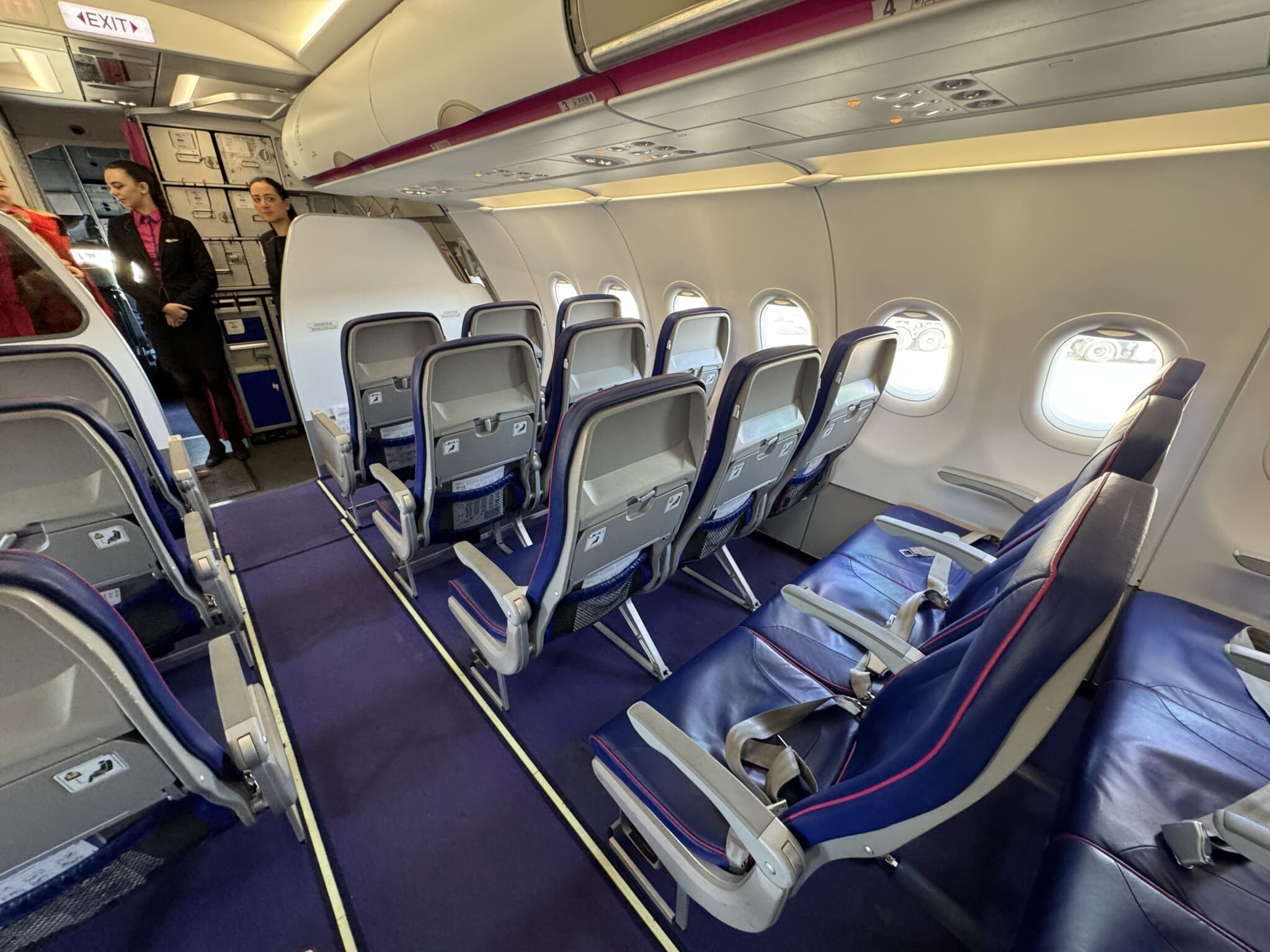 Review: Wizz Air A321neo (NCE-LGW) - The Alviator