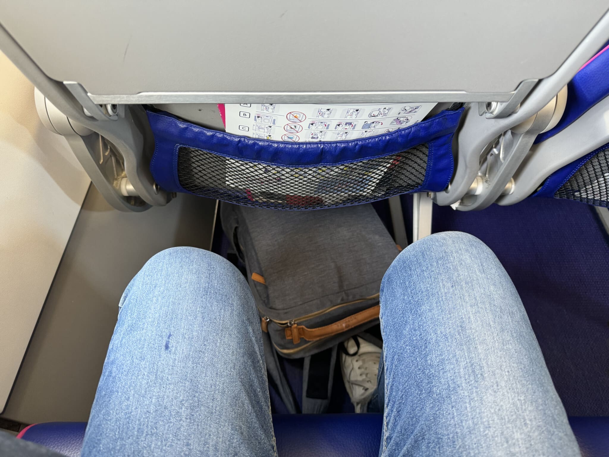 Review: Wizz Air A321neo (NCE-LGW) - The Alviator