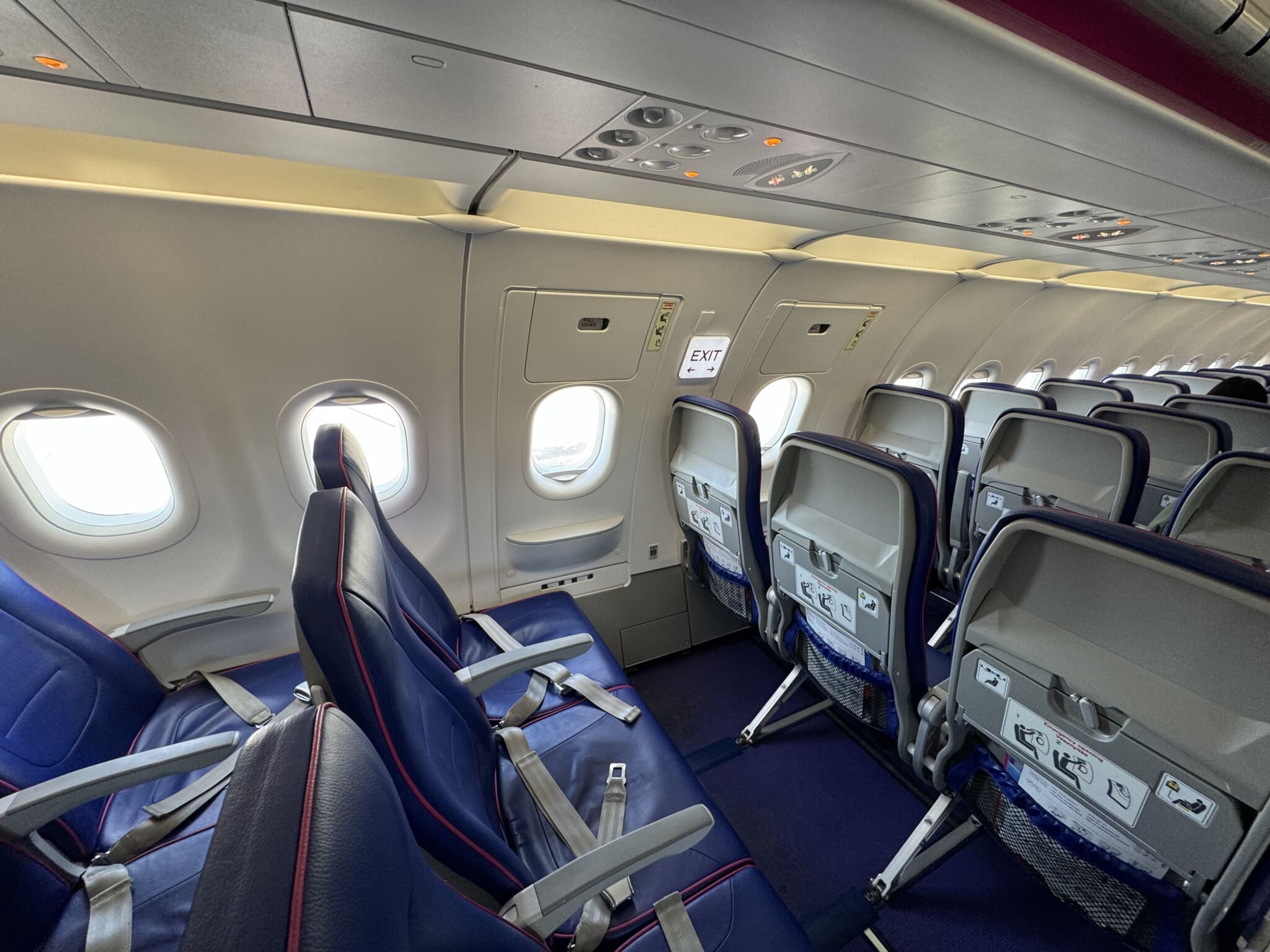 Review: Wizz Air A321neo (NCE-LGW) - The Alviator