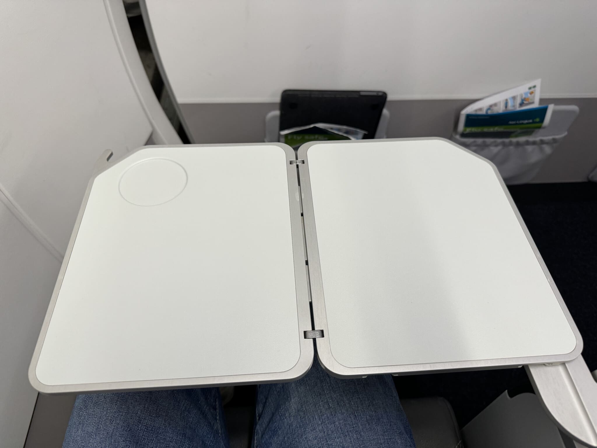 Review: Aer Lingus A320neo AerSpace (LHR-ORK) - The Alviator