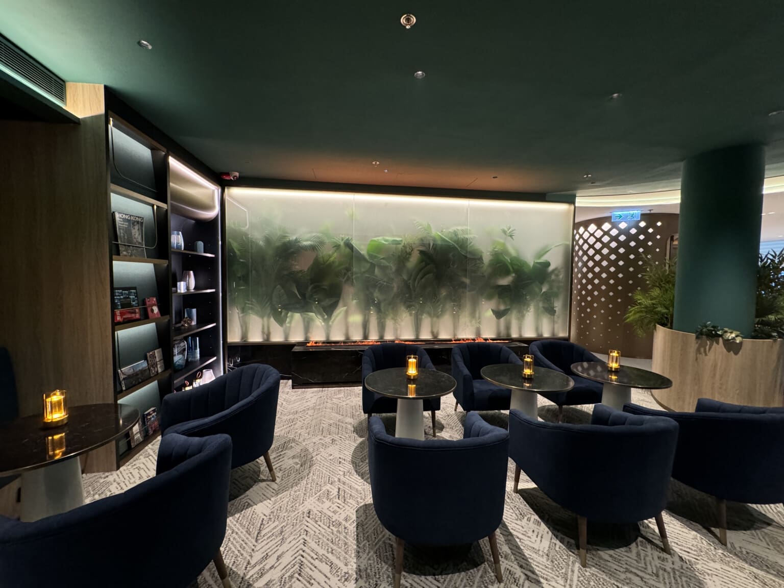 Review: Kyra Lounge, Hong Kong (HKG) - The Alviator